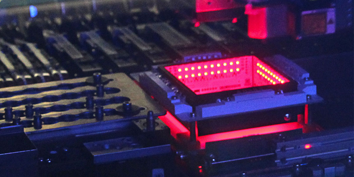 PCB Assembly | Surface mount and through hole technologies - Challenger ...